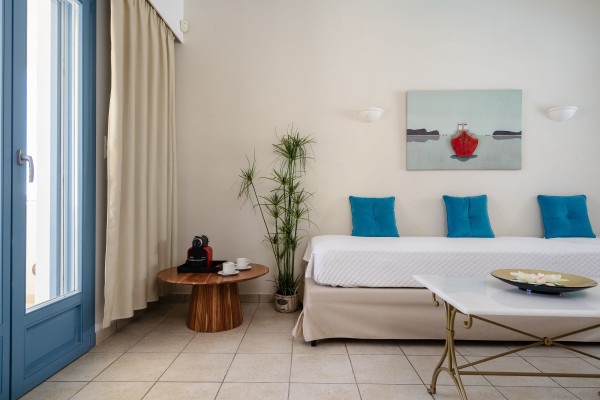 Naxos Hotel Mitos | Naxos Boutique Hotel | Suites in Agios Prokopios